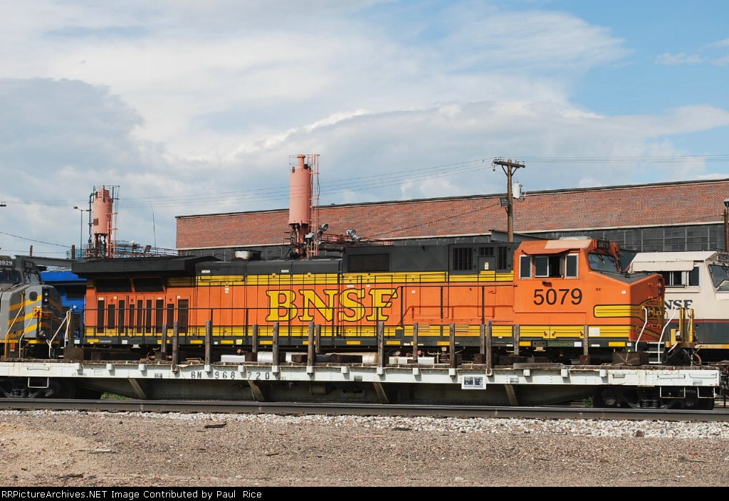 BNSF 5079
